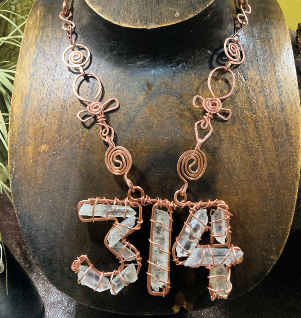 314 Day Necklace - Quartz - Aboriginal Bling Blam